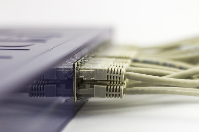 Server-Kabel stockfoto. Bild von ausrüstung, elektronik - 51291452