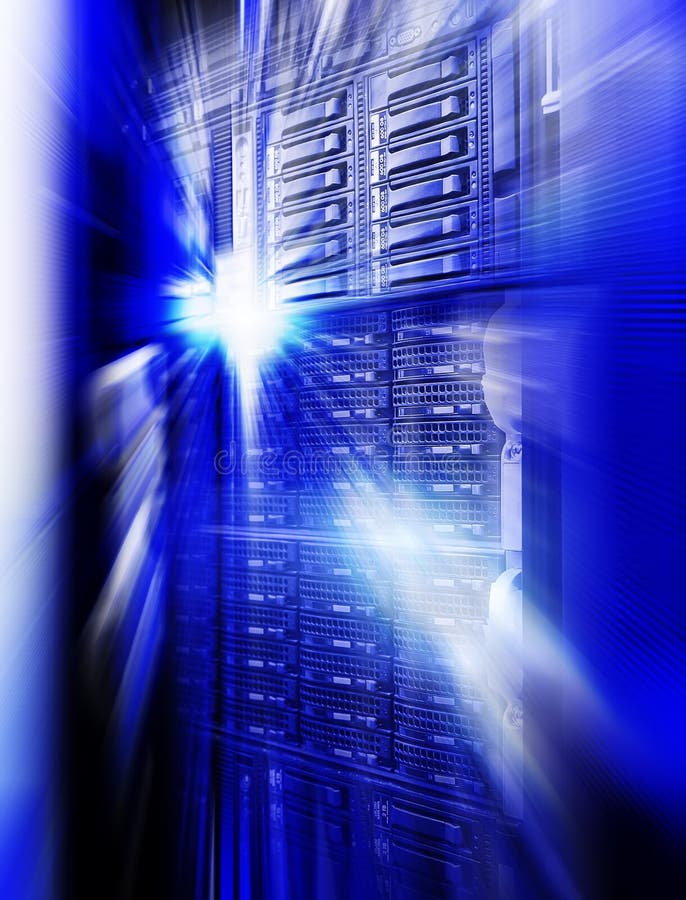 Netzwerk-Server Im Datenraum Stockfoto - Bild von kommunikation ...