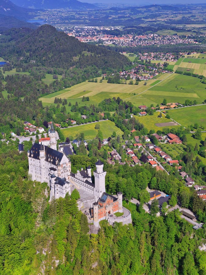 Neuschwanstein Castle, Germany Editorial Photo - Image of landscape ...