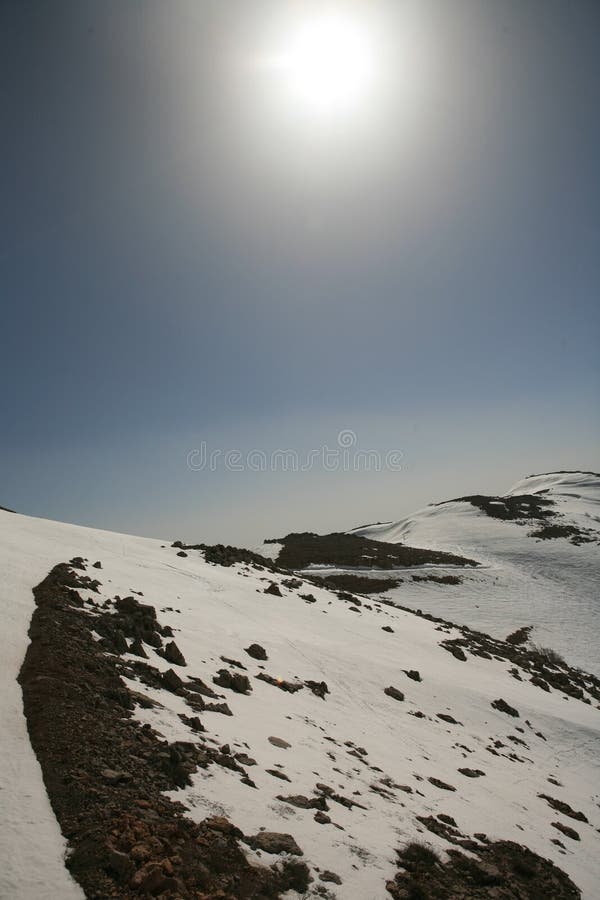 Neve No Monte Hermon, Israel Imagem de Stock - Imagem de rocha, alturas ...