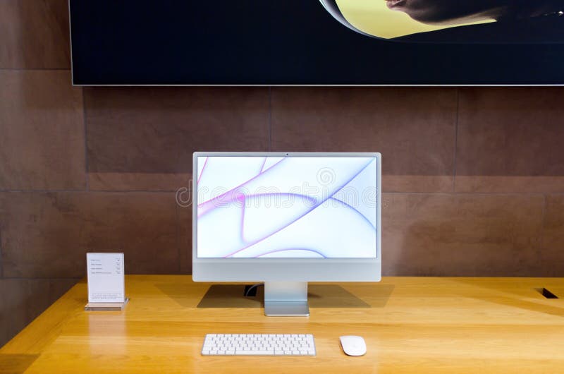 New Apple Computers IMac Computer Showing Random Wallpepr - M1 Cpu ...