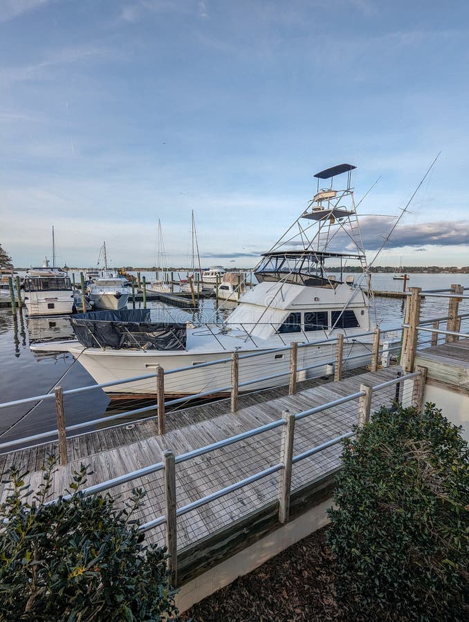 New Bern North Carolina Riverfront Scenes in Spring Editorial Photo ...