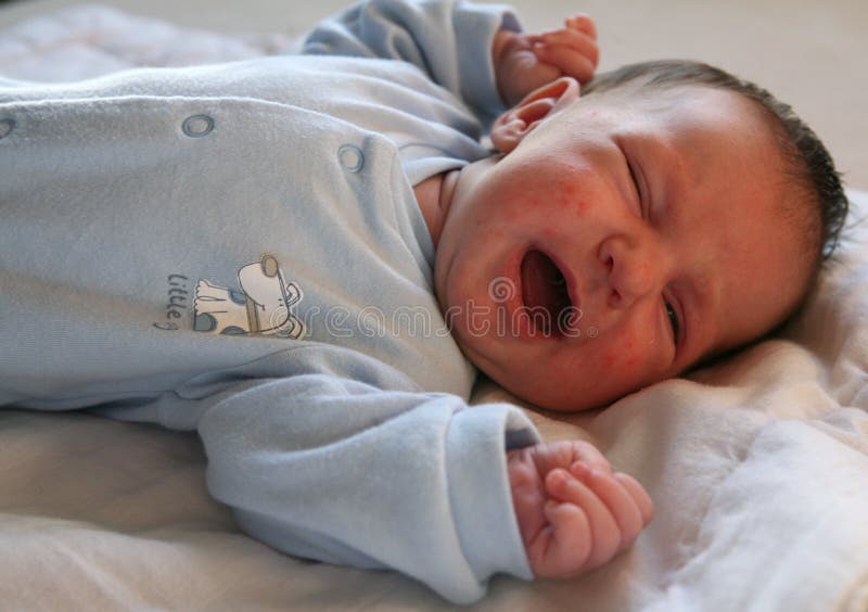 New-born baby crying stock photo. Image of beautiful, dummy - 5560834