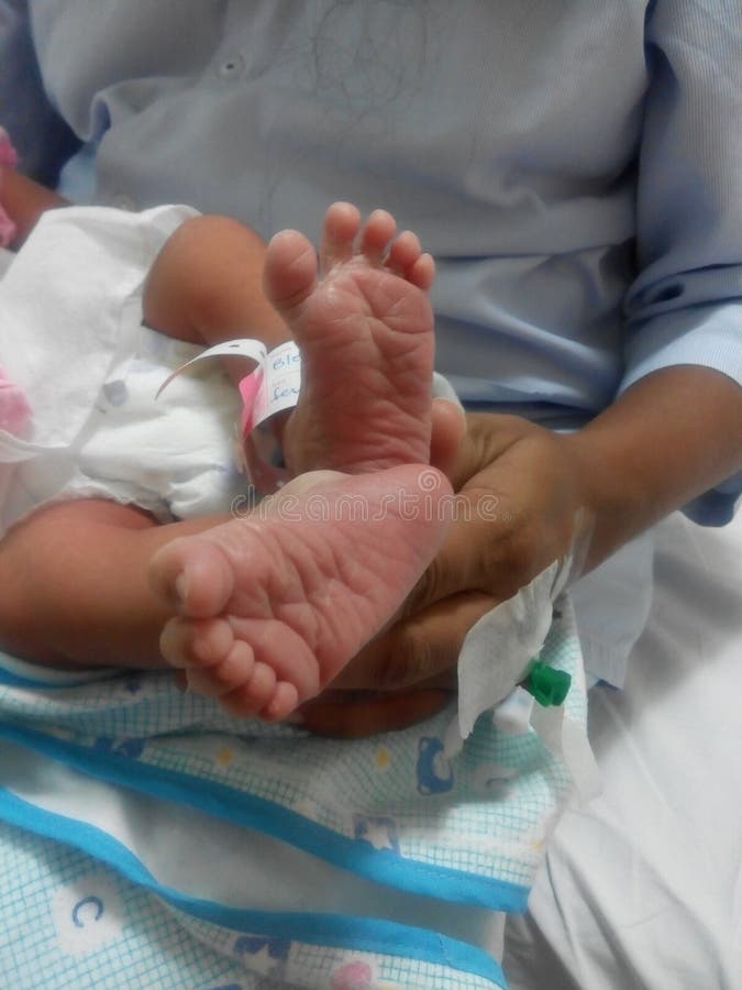 New born baby legs stock image. Image of asian, legs - 88675659