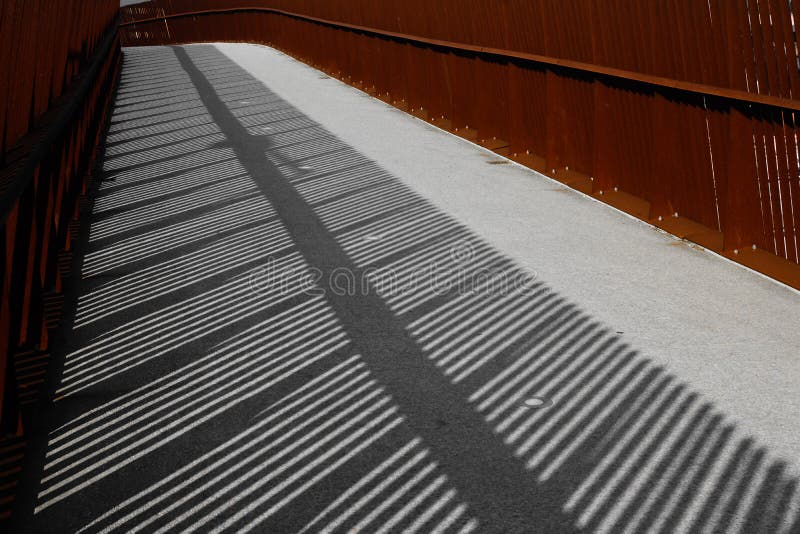 A New Bridge for Pedestrians and Cyclists. Architecture and Design ...