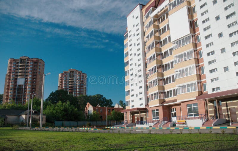 Crowell Tower at Acadia editorial photo. Image of education - 120335001