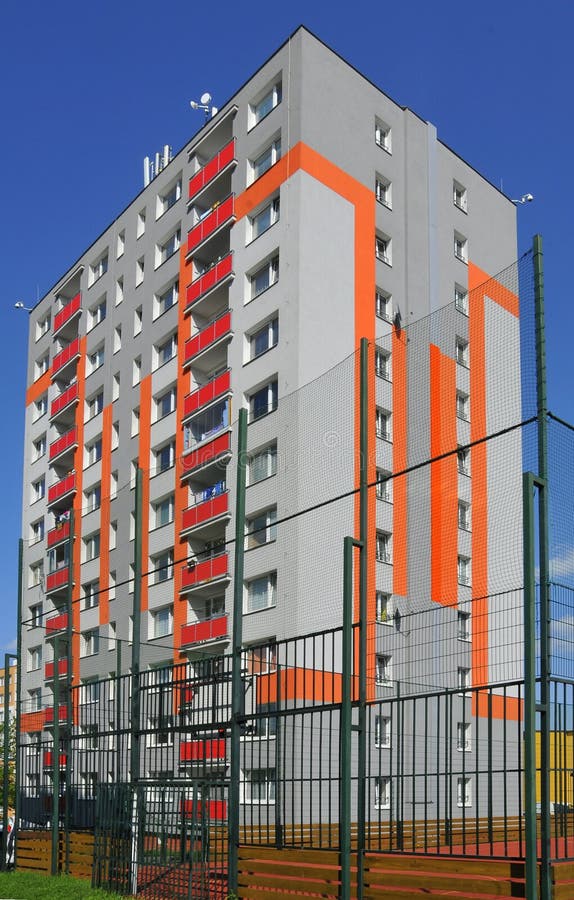 New building in the city stock photo. Image of construction - 73172882