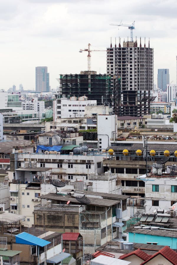 Congested Housing editorial photography. Image of neighbor - 16752517