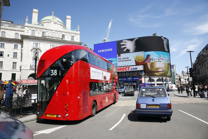 New Bus for London editorial photography. Image of capital - 24882672