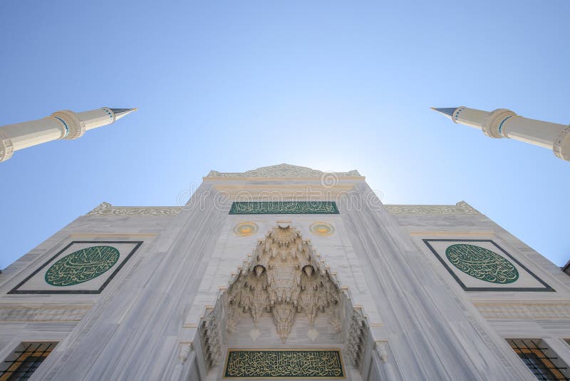 New Camlica Mosque in Turkey Stock Photo - Image of historic, exterior ...