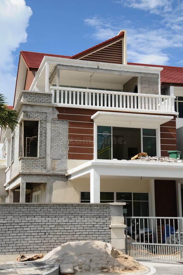 New Construction Side View stock image. Image of building - 24509361