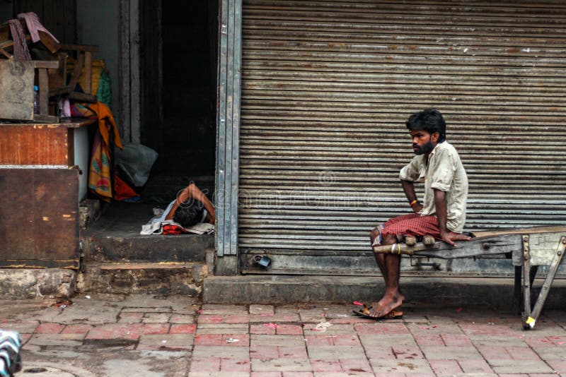 New Delhi, Delhi, India- May 22 2020: Poor Labors Working in the Harsh ...