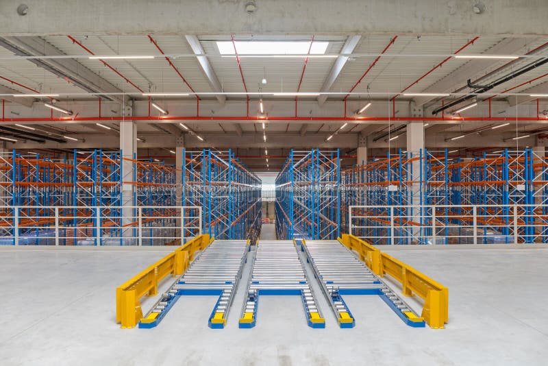 Mountet Pallet Stock Photos - Free & Royalty-Free Stock Photos from ...