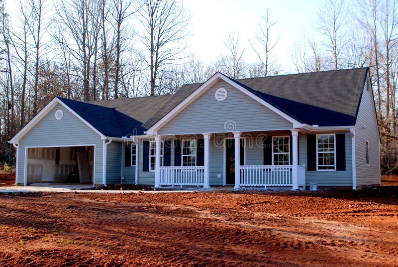 Brown Ranch Style American Home Stock Photo - Image of fall, home: 23635190