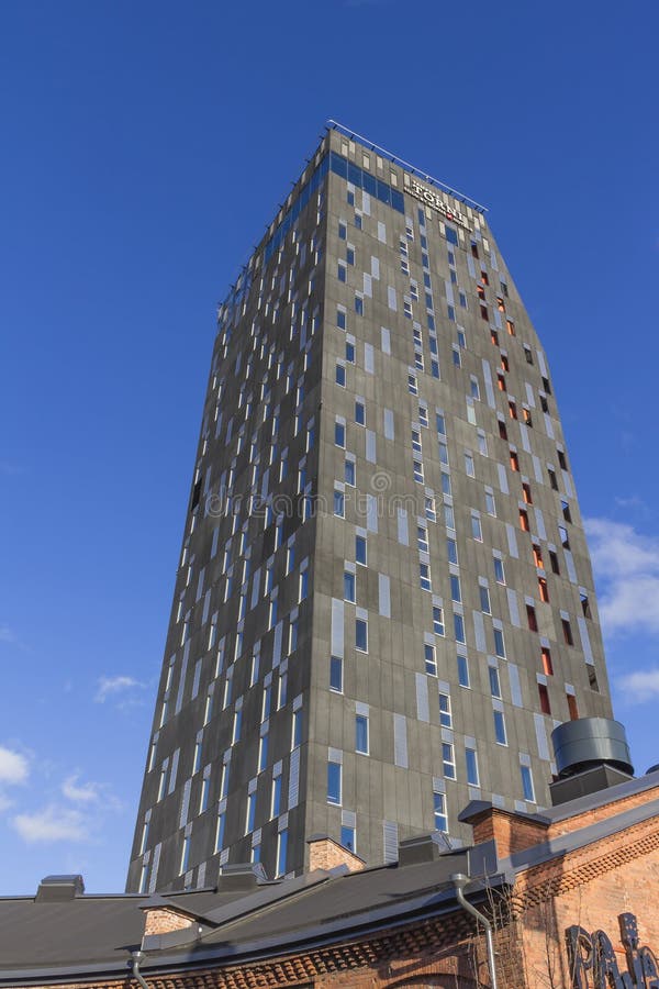 A new hotel building editorial photo. Image of building - 75755176