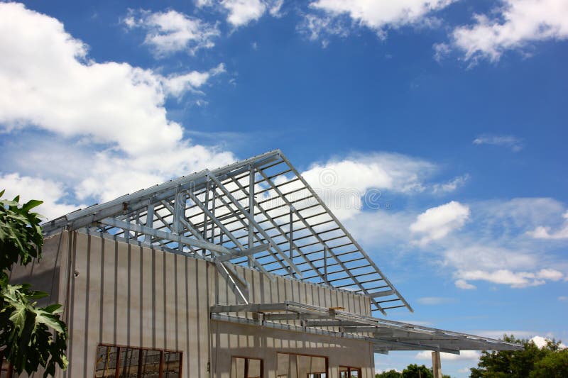 New House Roof Beams Steel Structure Construction Site Stock Photo ...