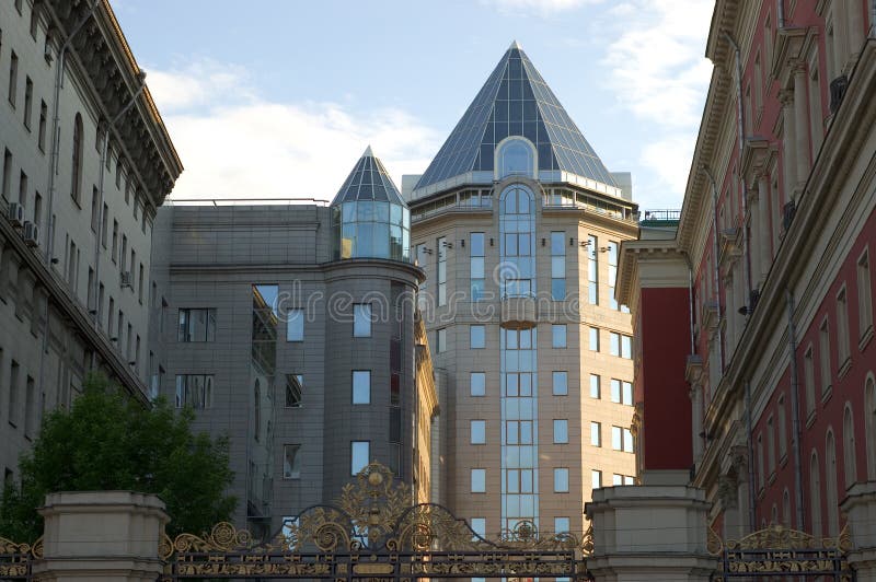 New Modern Building Picture. Image: 1380555