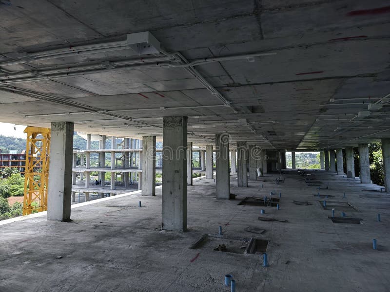 A New Modern Multi-storey Residential Building Under Construction Stock ...