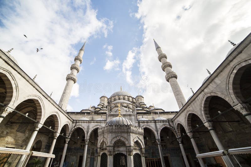 Inside the Fatih Mosque in Istanbul, Turkey Editorial Image - Image of ...