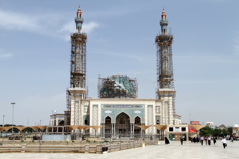 New mosque editorial photography. Image of street, square - 31929722