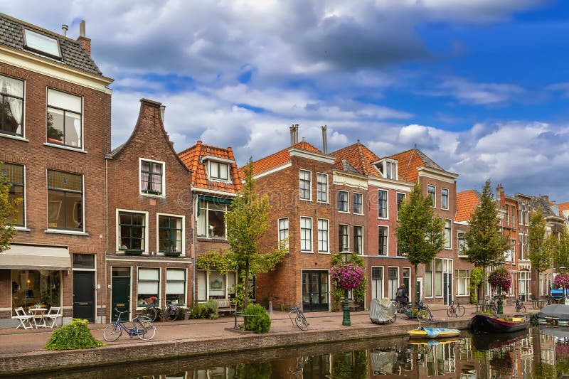 New Rhine River in Leiden, Netherlands Editorial Stock Photo - Image of ...