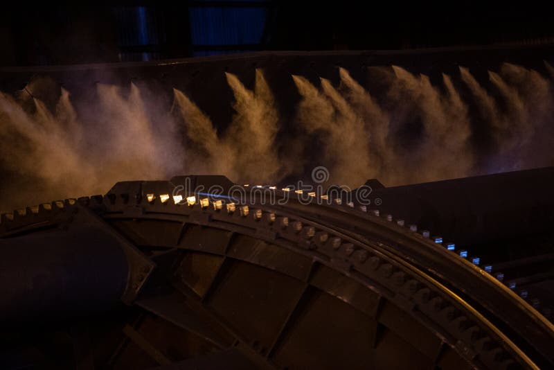 New Stacker-reclaimer for Stacking Coal or Other Bulk Material Stock ...