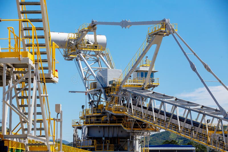 New Stacker-reclaimer for Stacking Coal or Other Bulk Material Stock ...