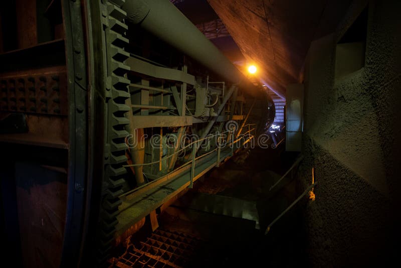 New Stacker-reclaimer for Stacking Coal or Other Bulk Material Stock ...