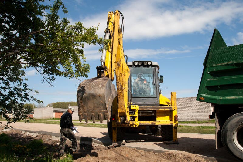 New street construction stock image. Image of yellow - 23134293