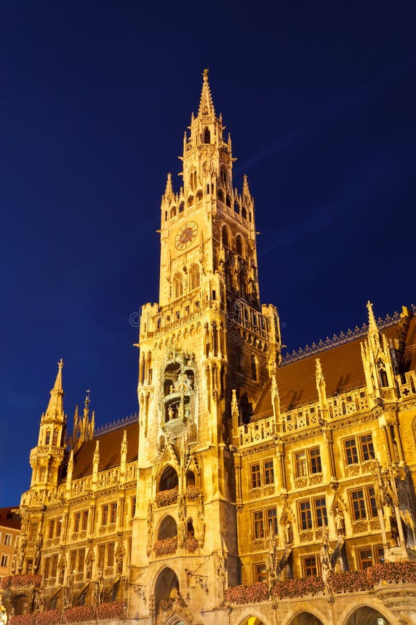 New Town Hall in Munich stock image. Image of munchen - 20465101