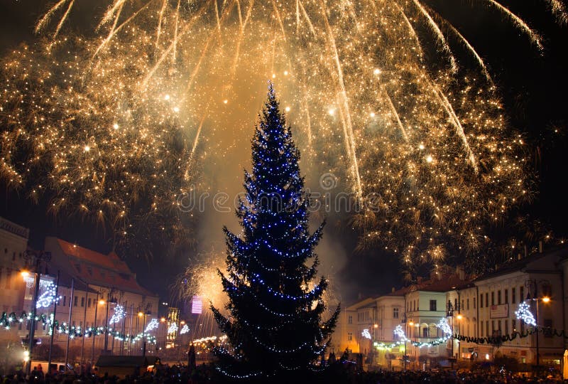 New Year s Eve fireworks editorial photo. Image of year - 48552711