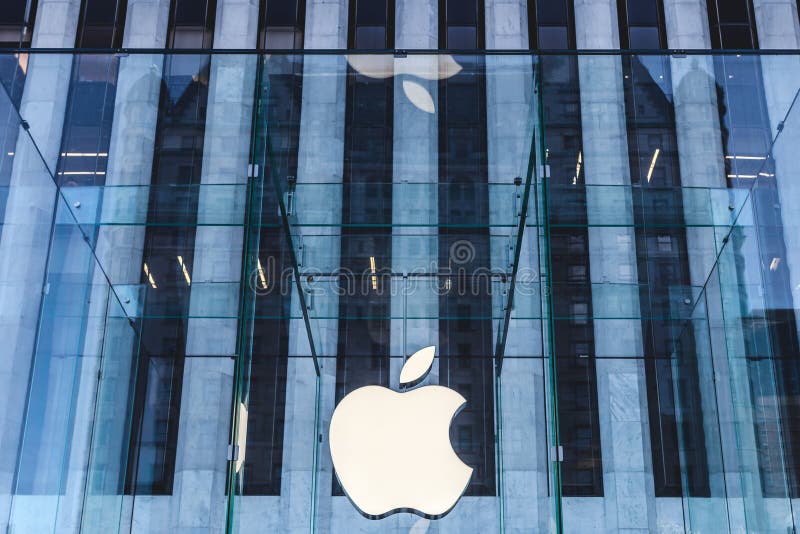 Apple Computer Logo in New York City Editorial Stock Image - Image of ...
