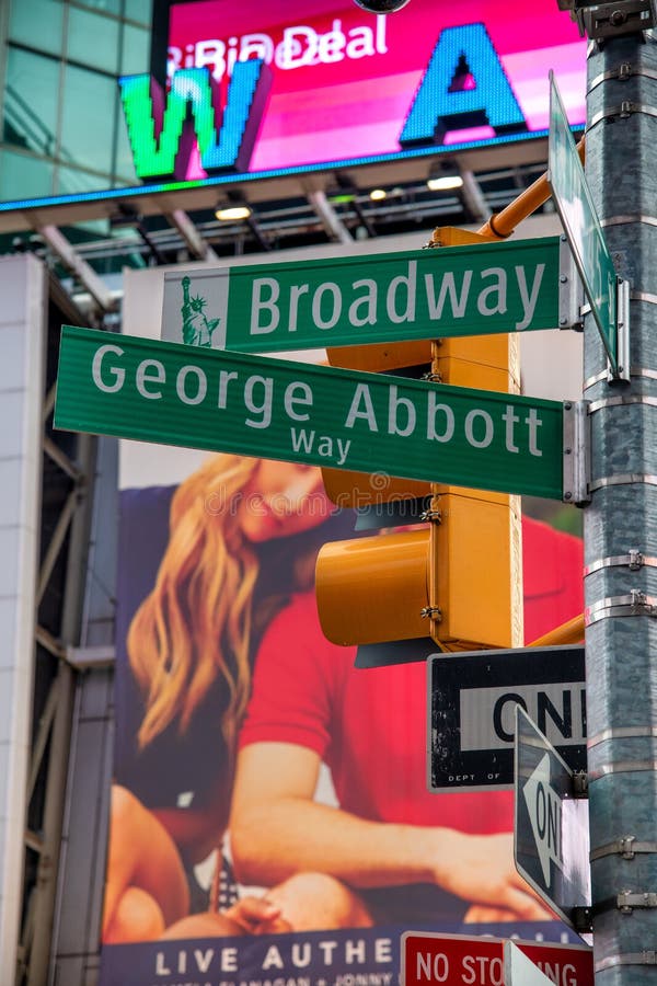NEW YORK CITY - DECEMBER 7, 2018: Broadway Road Intersections in ...