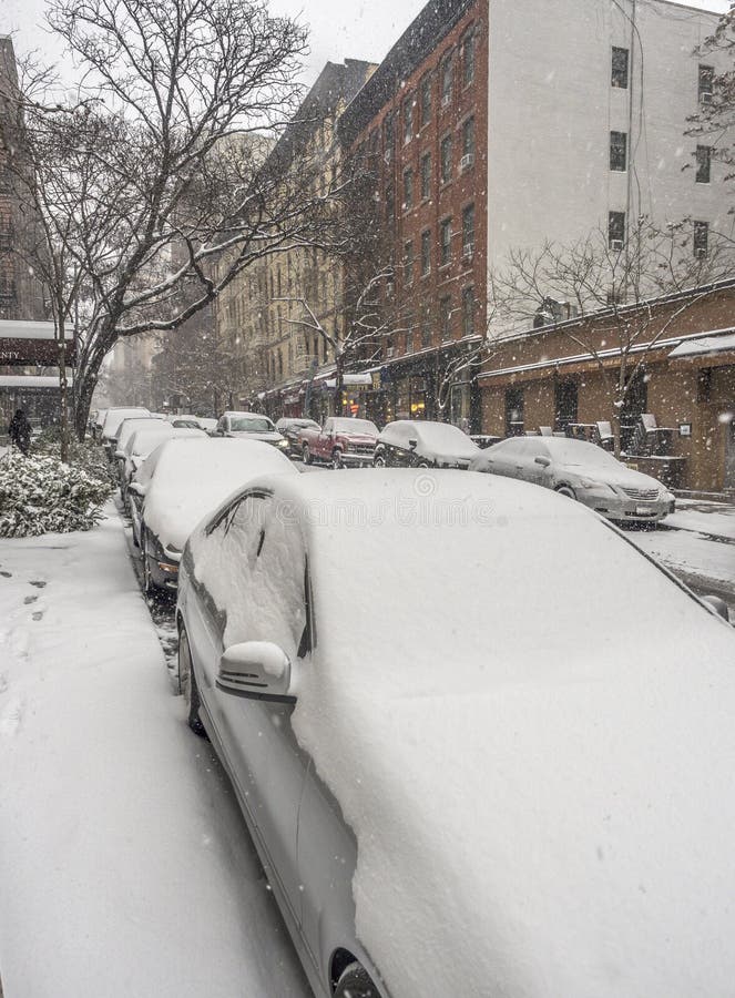 New York City Manhattan editorial photo. Image of cold - 84569361