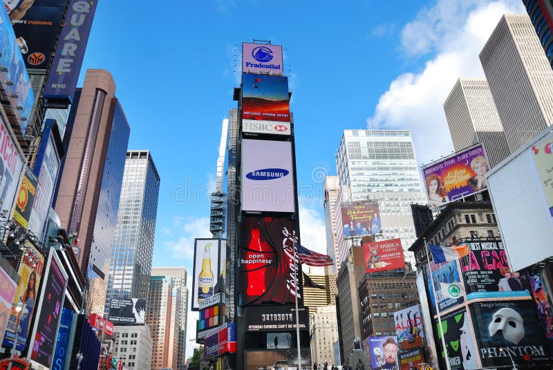 Breaking News, ABC 7, Eyewitness News, Times Square Studios, NYC, New ...