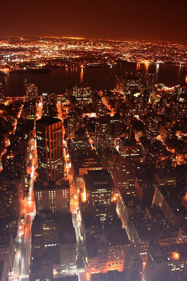 New York City (nyc) La Nuit Photo stock - Image du cityscape, aérien ...