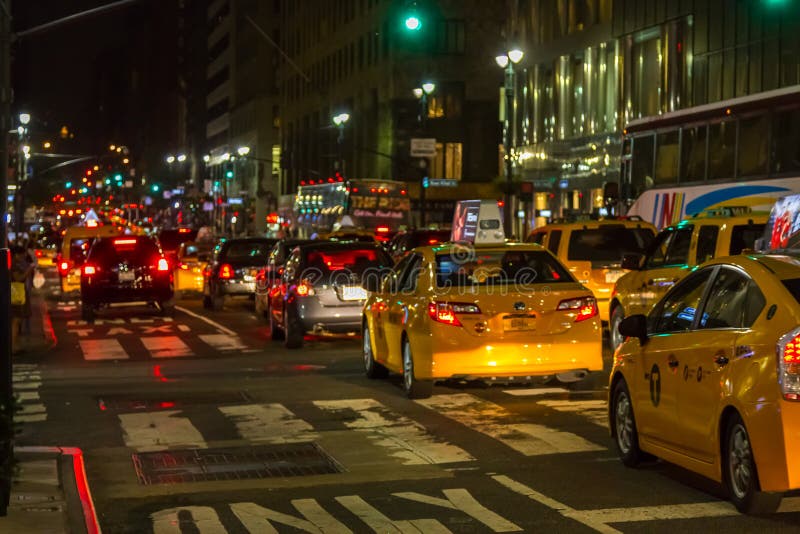 New York City Traffic editorial photo. Image of city - 82290436