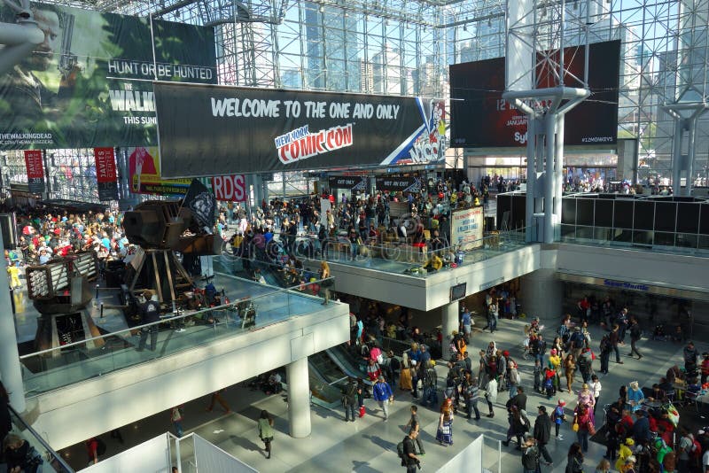 The 2014 New York Comic Con 38 Editorial Stock Image - Image of york ...