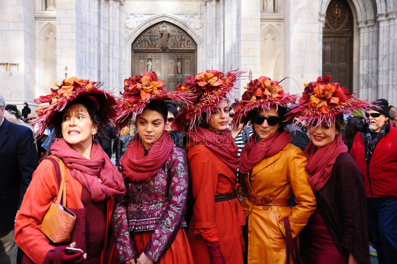 New York Easter Parade 2015 Editorial Stock Photo - Image of historic ...
