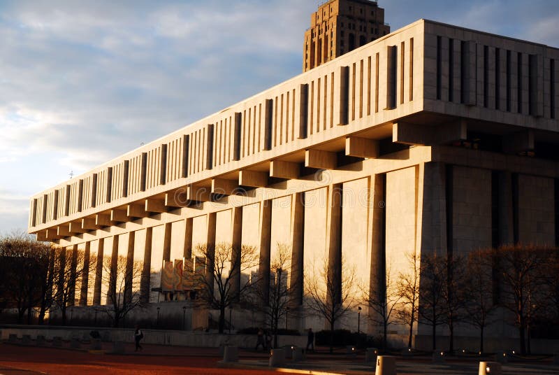 The New York State Museum, Albany Editorial Photo - Image of east ...
