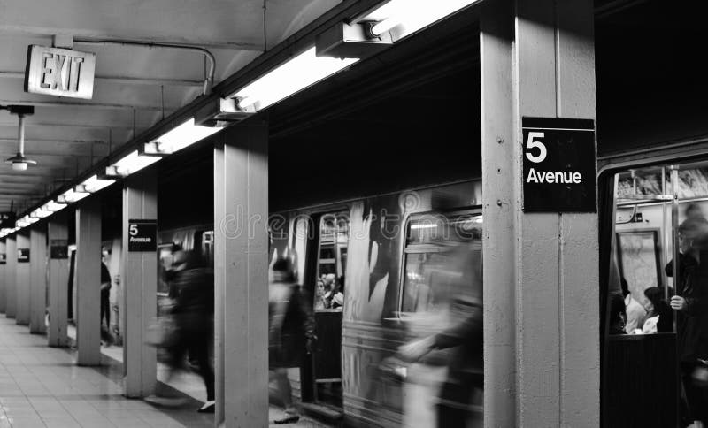 NYC Subway MTA Crowded People Taking Train Editorial Photography ...