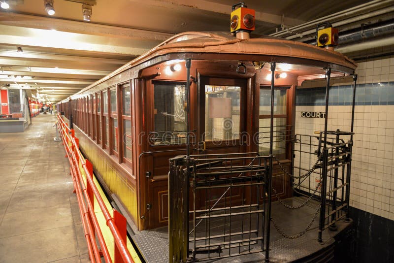 New York Transit Museum editorial image. Image of advertisement - 49504925