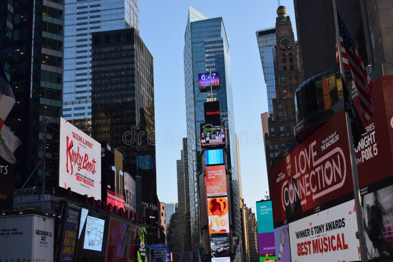 New York / USA - 15/06/2017 - Panoramic View of Times Square Editorial ...