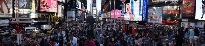 New York / USA - 15/06/2017 - Panoramic View of Times Square Editorial ...