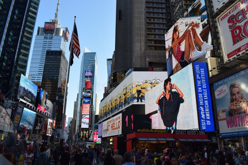 New York / USA - 15/06/2017 - Panoramic View of Times Square Editorial ...