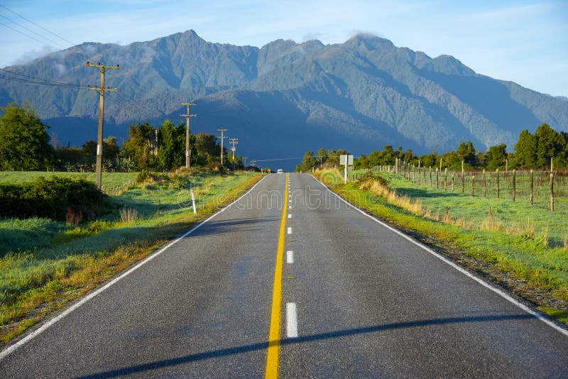 New Zealand State Highway 6 Stock Photo - Image of blue, park: 317979978
