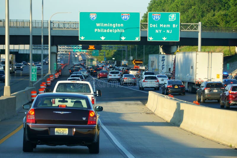 The View of the Heavy Traffic on Interstate 95 Editorial Photo - Image ...