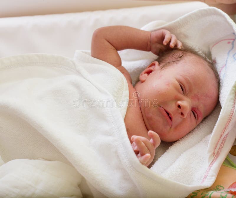 Adorable New Born Baby Crying Stock Image - Image of emotions, crying ...