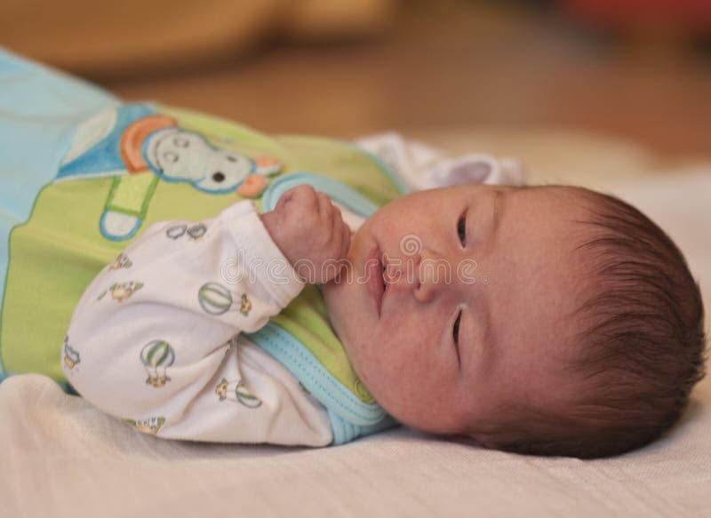 Newborn baby resting stock image. Image of hair, life - 7770655