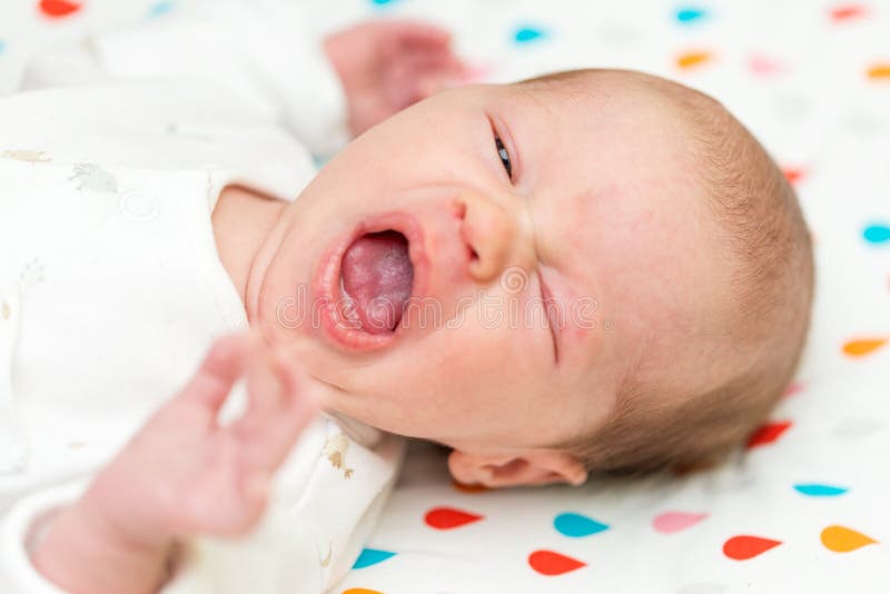 Newborn Baby Screaming in Pain Stock Photo - Image of hospital, happy ...